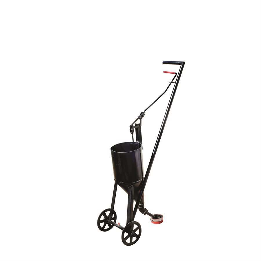 TAR POT WITH LONG HANDLE AND WHEEL