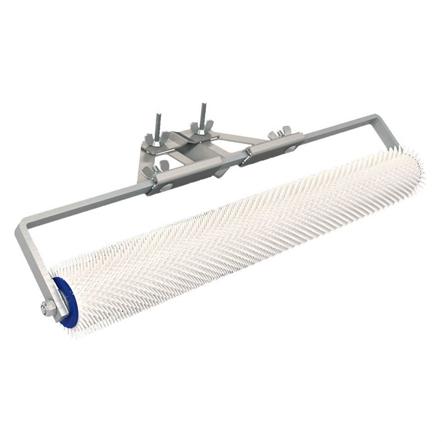 SPIKED ROLLER - 30" WITH 7/16" PLASTIC SPIKES WITH BRACKET